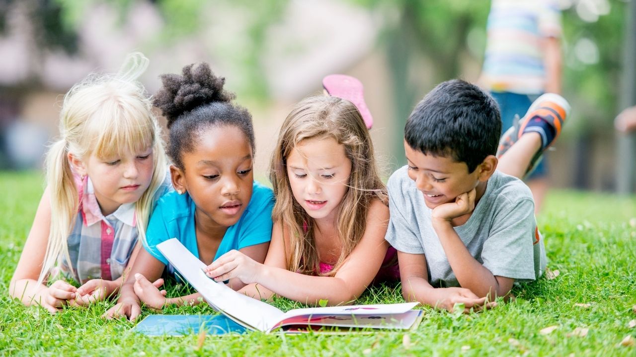 How to make kids love reading –strategically